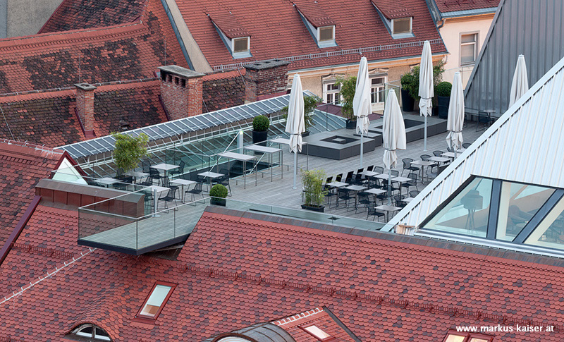 Kastner & Öhler Graz, Dachterrasse Skywalk - Freiblick | Viteo Outdoor ...