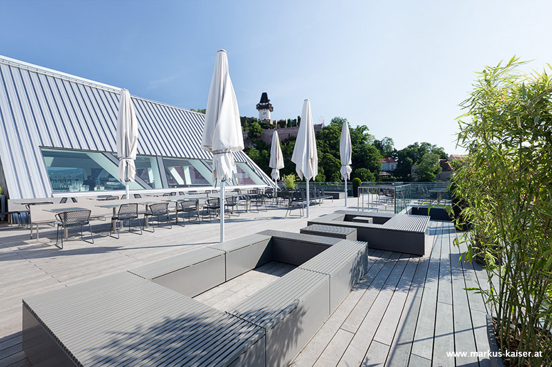 Kastner & Öhler Graz, Dachterrasse Skywalk - Freiblick | Viteo Outdoor ...