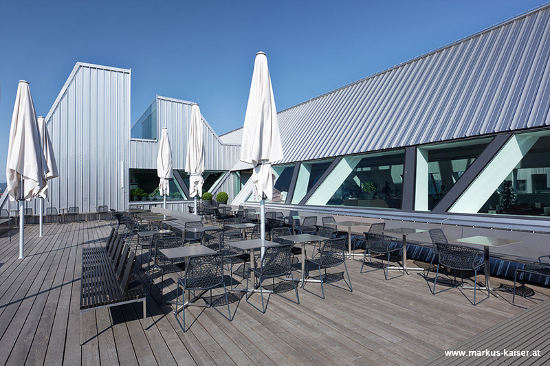 Kastner & Öhler Graz, Dachterrasse Skywalk - Freiblick | Viteo Outdoor ...